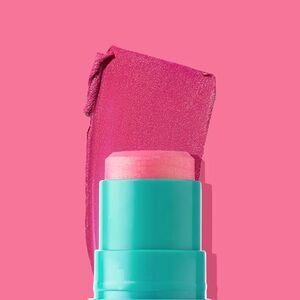 thrive causmetics | Makeup | Thrive Causemetics Triple Threat Color ...